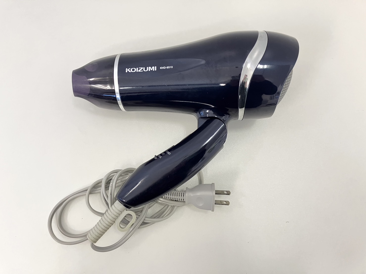 コイズミ KOIZUMI KHD-9310 ドライヤーお売りいただきました。 ｜ 不用品買取を依頼するならコストパフォーマンスに優れた不用品買取MAX